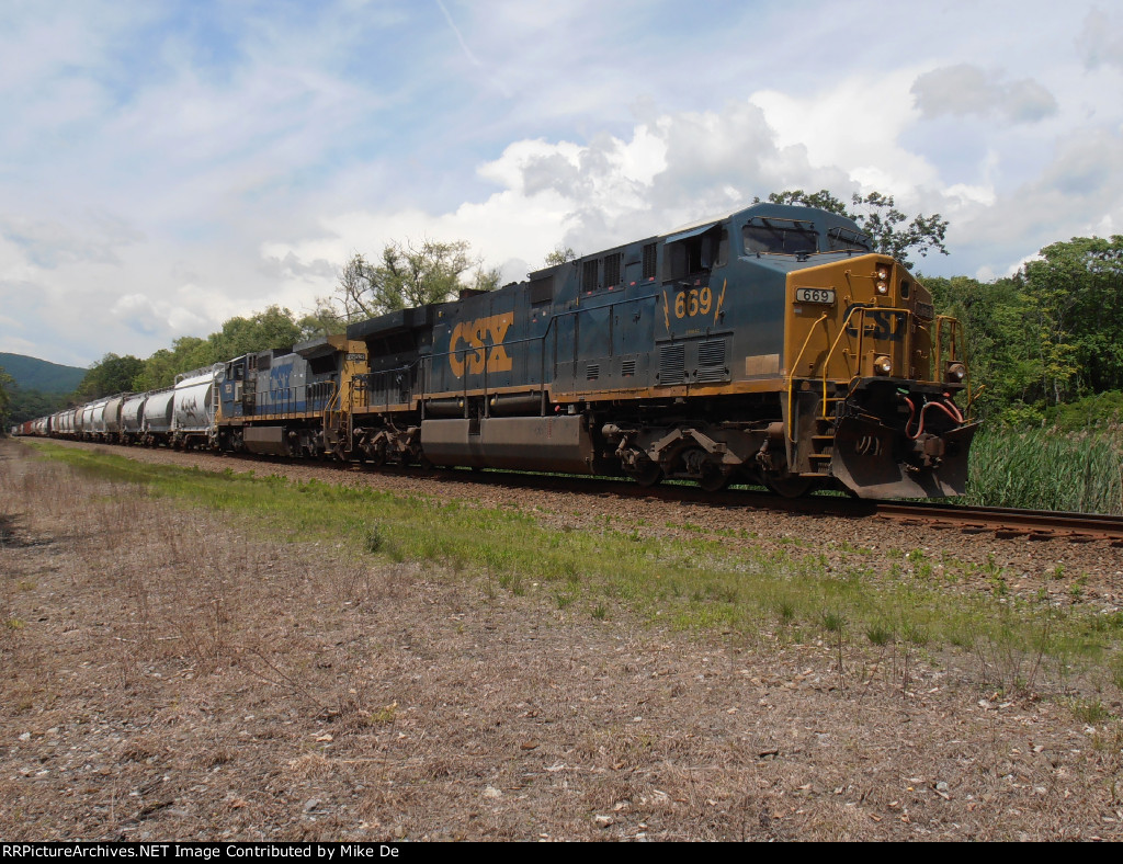 CSX 669 Q439